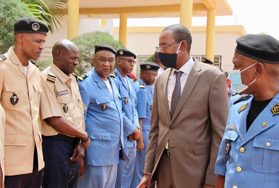 Visite du futur siège de la Direction générale des Douanes du Mali : Le ...